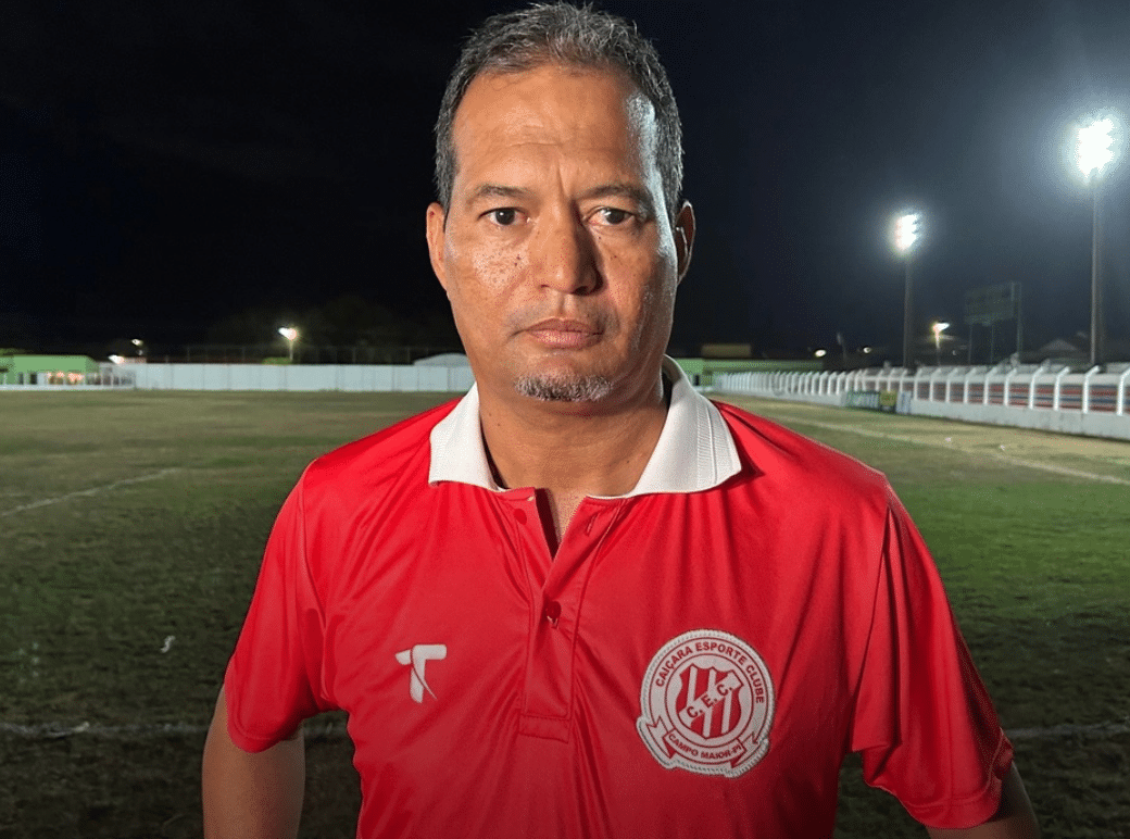 Alexandre Lima no comando técnico do Esporte de Patos em 2026 - Clinton ...